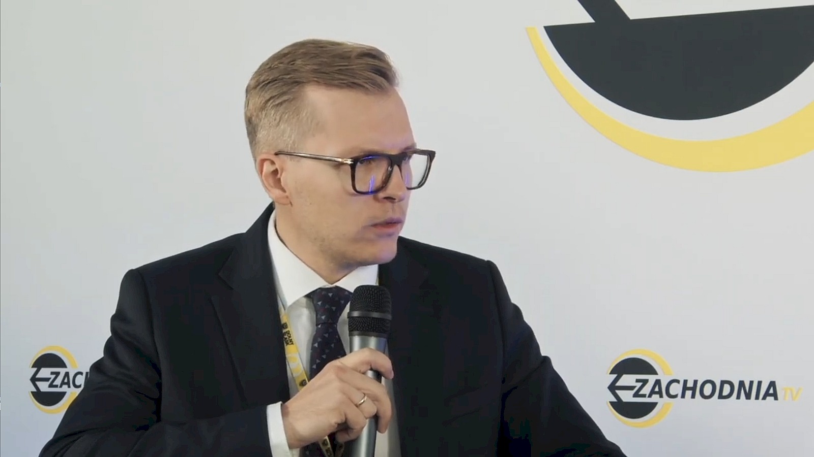 Bezpieczeństwo = samowystarczalność, mówi Kamil Barczyk